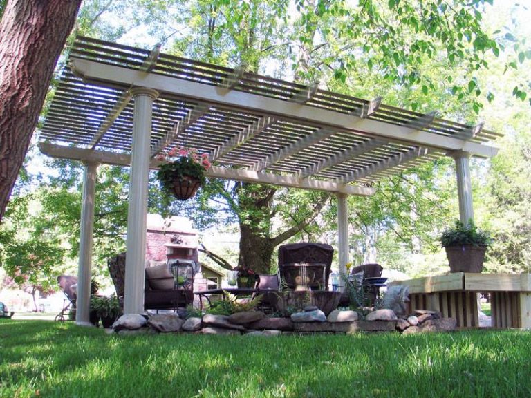 34 idées de pergolas en bois pour transformer votre terrasse 34 idées de pergolas en bois pour transformer votre terrasse
