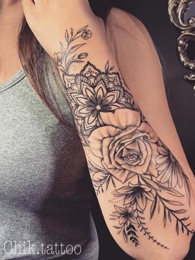 Tatouage Bras Femme Mandala