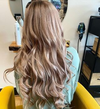 Les 44 Plus Belles Nuances de Blond Cacao Qui Sublimeront Vos Cheveux