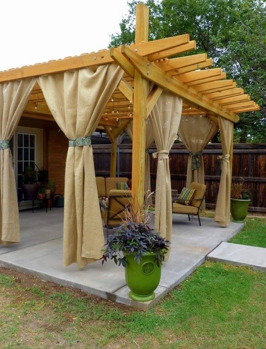 34 idées de pergolas en bois pour transformer votre terrasse 34 idées de pergolas en bois pour transformer votre terrasse